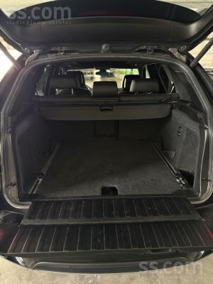 Melns BMW X5 2010 Rīga, ar dzinēja tilpumu 3.00 L un nobraukumu 388 tūkst. km par 11500 €, foto 8 vietnē AUTOMOTO.COM.LV