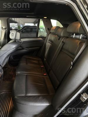 Melns BMW X5 2010 Rīga, ar dzinēja tilpumu 3.00 L un nobraukumu 388 tūkst. km par 11500 €, foto 10 vietnē AUTOMOTO.COM.LV