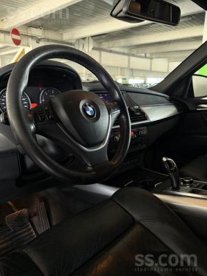 Melns BMW X5 2010 Rīga, ar dzinēja tilpumu 3.00 L un nobraukumu 388 tūkst. km par 11500 €, foto 12 vietnē AUTOMOTO.COM.LV