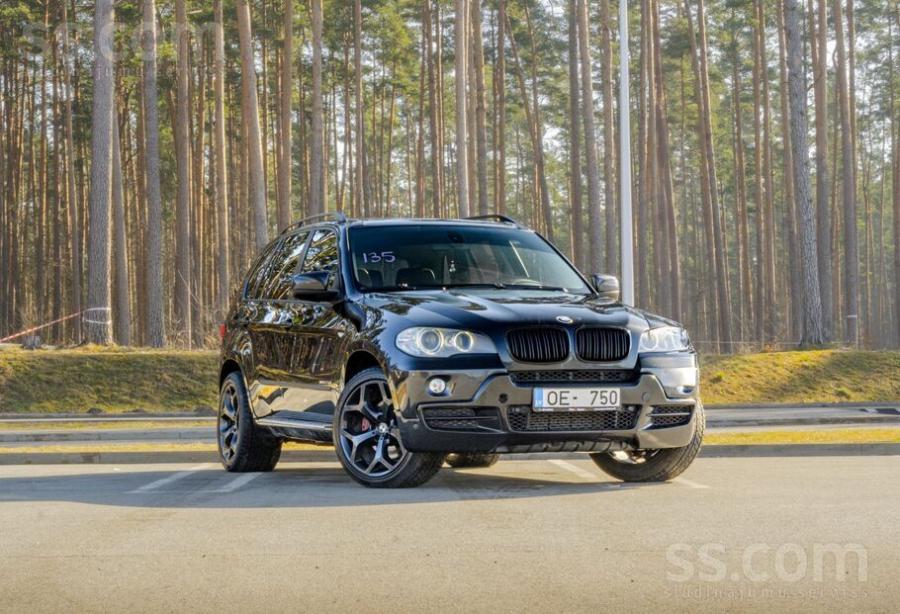 Черный БМВ Х5 2010 в Рига, объемом двигателя 3.00 л и пробегом 302 тыс. км за 8590 €, фото 3 на AUTOMOTO.COM.LV