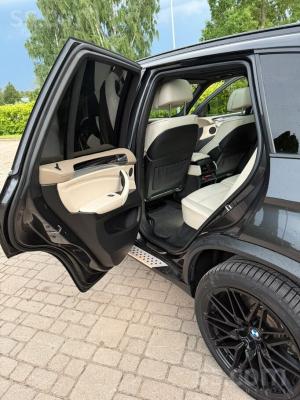Melns BMW X5 2010 Rīga, ar dzinēja tilpumu 3.00 L un nobraukumu 288 tūkst. km par 12000 €, foto 9 vietnē AUTOMOTO.COM.LV