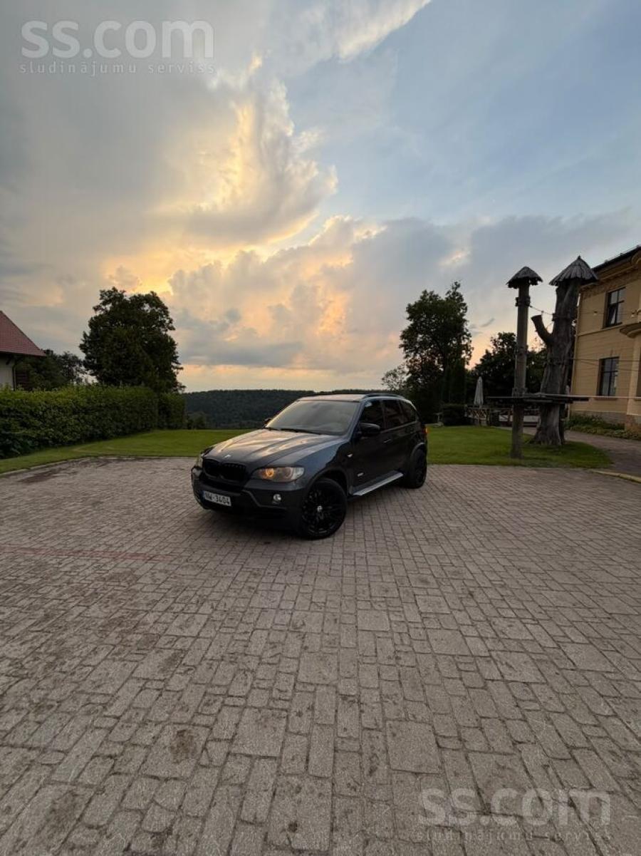 Melns BMW X5 2010 Rīga, ar dzinēja tilpumu 3.00 L un nobraukumu 288 tūkst. km par 12000 €, foto 16 vietnē AUTOMOTO.COM.LV
