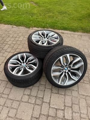 Melns BMW X5 2010 Rīga, ar dzinēja tilpumu 3.00 L un nobraukumu 288 tūkst. km par 12000 €, foto 19 vietnē AUTOMOTO.COM.LV