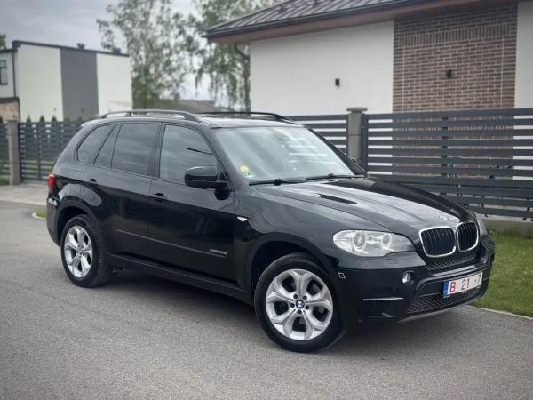 Черный БМВ Х5 2010 в Елгава, объемом двигателя 3.00 л и пробегом 309 тыс. км за 10200 €, фото 6 на AUTOMOTO.COM.LV