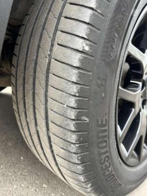 Black BMW X5 2010 in Utena, with an engine capacity of 2.99 L and mileage of 335 thousand km for 8950 €, photo 27 on AUTOMOTO.COM.LV