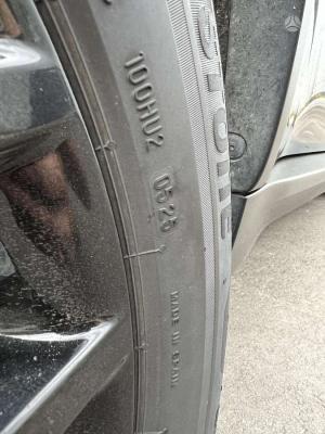 Black BMW X5 2010 in Utena, with an engine capacity of 2.99 L and mileage of 335 thousand km for 8950 €, photo 28 on AUTOMOTO.COM.LV