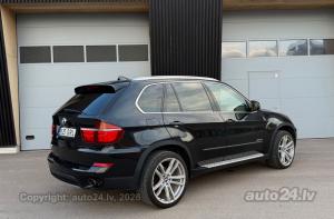 Melns BMW X5 2010 Tartu, ar dzinēja tilpumu 3.00 L un nobraukumu 390 tūkst. km par 8999 €, foto 5 vietnē AUTOMOTO.COM.LV