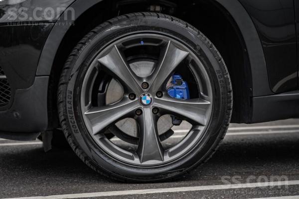 Melns BMW X5 2010 Rīga, ar dzinēja tilpumu 3.00 L un nobraukumu 240 tūkst. km par 11500 €, foto 10 vietnē AUTOMOTO.COM.LV