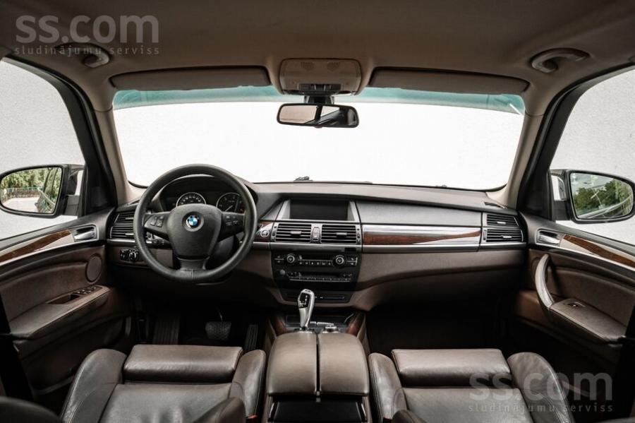 Melns BMW X5 2010 Rīga, ar dzinēja tilpumu 3.00 L un nobraukumu 240 tūkst. km par 11500 €, foto 16 vietnē AUTOMOTO.COM.LV