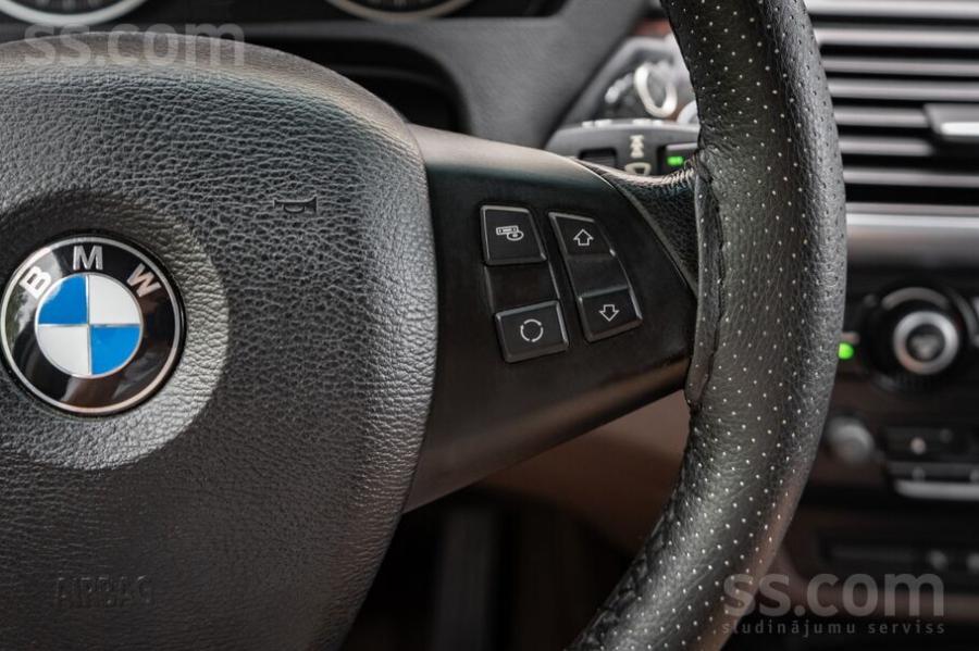 Melns BMW X5 2010 Rīga, ar dzinēja tilpumu 3.00 L un nobraukumu 240 tūkst. km par 11500 €, foto 21 vietnē AUTOMOTO.COM.LV