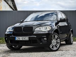 Melns BMW X5 2010 Tukums, ar dzinēja tilpumu 3.00 L un nobraukumu 254 tūkst. km par 9990 €, foto  vietnē AUTOMOTO.COM.LV