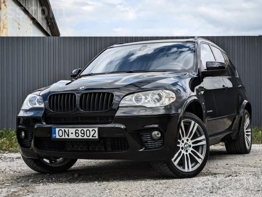 Melns BMW X5 2010 Tukums, ar dzinēja tilpumu 3.00 L un nobraukumu 254 tūkst. km par 9990 €, foto 1 vietnē AUTOMOTO.COM.LV