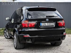 Melns BMW X5 2010 Tukums, ar dzinēja tilpumu 3.00 L un nobraukumu 254 tūkst. km par 9990 €, foto 5 vietnē AUTOMOTO.COM.LV