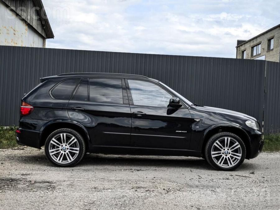 Melns BMW X5 2010 Tukums, ar dzinēja tilpumu 3.00 L un nobraukumu 254 tūkst. km par 9990 €, foto 6 vietnē AUTOMOTO.COM.LV