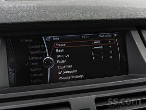 Melns BMW X5 2010 Tukums, ar dzinēja tilpumu 3.00 L un nobraukumu 254 tūkst. km par 9990 €, foto 19 vietnē AUTOMOTO.COM.LV