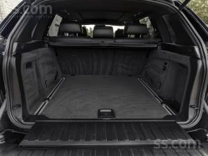 Melns BMW X5 2010 Tukums, ar dzinēja tilpumu 3.00 L un nobraukumu 254 tūkst. km par 9990 €, foto 20 vietnē AUTOMOTO.COM.LV