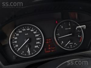 Melns BMW X5 2010 Tukums, ar dzinēja tilpumu 3.00 L un nobraukumu 254 tūkst. km par 9990 €, foto 22 vietnē AUTOMOTO.COM.LV