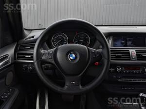Melns BMW X5 2010 Tukums, ar dzinēja tilpumu 3.00 L un nobraukumu 254 tūkst. km par 9990 €, foto 23 vietnē AUTOMOTO.COM.LV