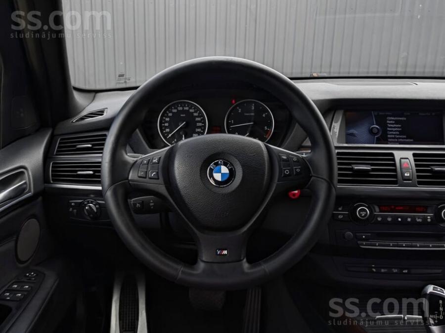 Melns BMW X5 2010 Tukums, ar dzinēja tilpumu 3.00 L un nobraukumu 254 tūkst. km par 9990 €, foto 23 vietnē AUTOMOTO.COM.LV