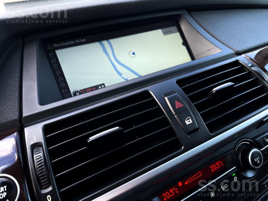 Черный БМВ Х5 2010 в Елгава, объемом двигателя 3.00 л и пробегом 218 тыс. км за 10996 €, фото 17 на AUTOMOTO.COM.LV