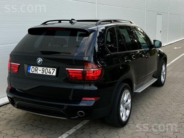 Melns BMW X5 2010 Rīga, ar dzinēja tilpumu 3.00 L un nobraukumu 176 tūkst. km par 13500 €, foto 10 vietnē AUTOMOTO.COM.LV