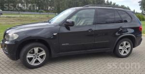 Black BMW X5 2010 in Riga, with an engine capacity of 3.00 L and mileage of 343 thousand km for 6500 €, photo  on AUTOMOTO.COM.LV