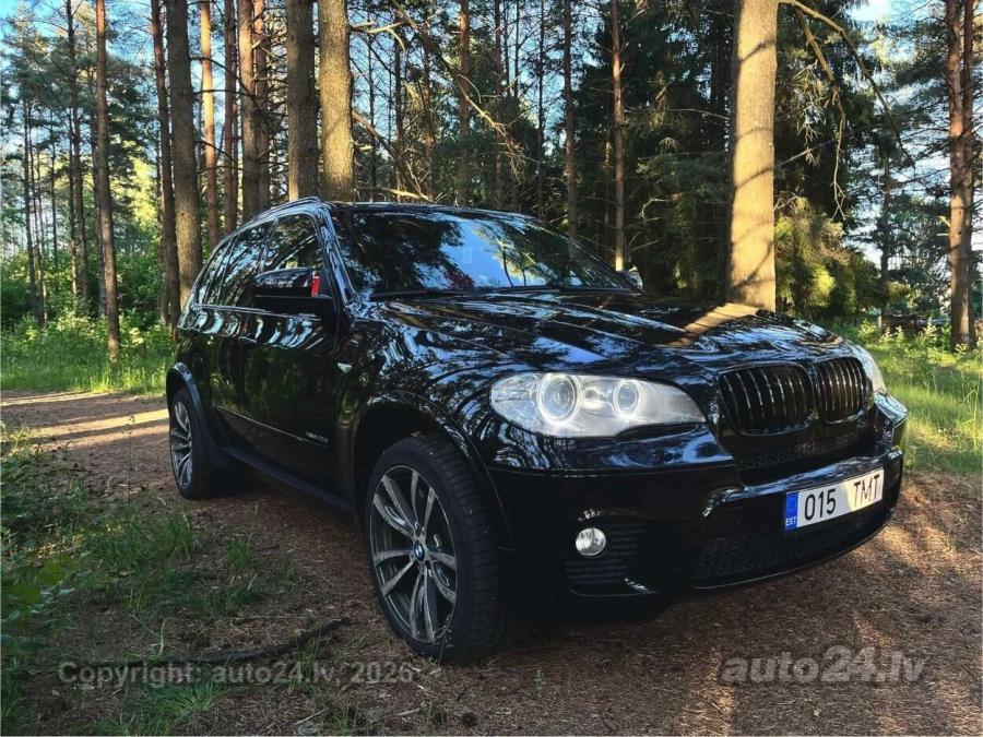 Melns BMW X5 2010 Tallina, ar dzinēja tilpumu 3.00 L un nobraukumu 33 tūkst. km par 11500 €, foto 9 vietnē AUTOMOTO.COM.LV
