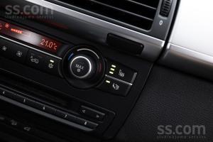 Black BMW X5 2010 in Jelgava, with an engine capacity of 3.00 L and mileage of 263 thousand km for 9450 €, photo 31 on AUTOMOTO.COM.LV