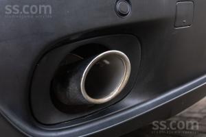 Black BMW X5 2010 in Jelgava, with an engine capacity of 3.00 L and mileage of 263 thousand km for 9450 €, photo 34 on AUTOMOTO.COM.LV