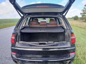 Melns BMW X5 2010 Rakvere, ar dzinēja tilpumu 3.00 L un nobraukumu 254 tūkst. km par 10499 €, foto 6 vietnē AUTOMOTO.COM.LV