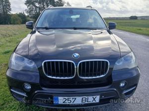Melns BMW X5 2010 Rakvere, ar dzinēja tilpumu 3.00 L un nobraukumu 254 tūkst. km par 10499 €, foto 10 vietnē AUTOMOTO.COM.LV