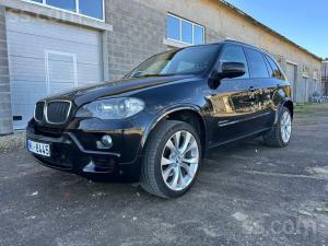 Melns BMW X5 2010 Rīga, ar dzinēja tilpumu 3.00 L un nobraukumu 279 tūkst. km par 10500 €, foto 5 vietnē AUTOMOTO.COM.LV