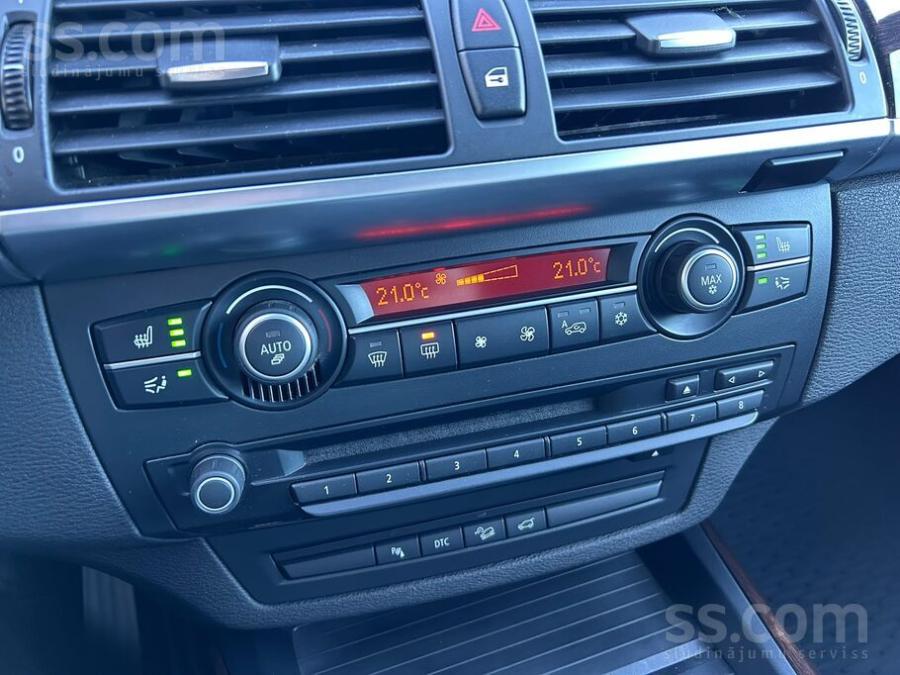 Melns BMW X5 2010 Rīga, ar dzinēja tilpumu 3.00 L un nobraukumu 279 tūkst. km par 10500 €, foto 16 vietnē AUTOMOTO.COM.LV