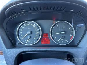 Melns BMW X5 2010 Rīga, ar dzinēja tilpumu 3.00 L un nobraukumu 279 tūkst. km par 10500 €, foto 17 vietnē AUTOMOTO.COM.LV