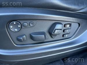 Melns BMW X5 2010 Rīga, ar dzinēja tilpumu 3.00 L un nobraukumu 279 tūkst. km par 10500 €, foto 18 vietnē AUTOMOTO.COM.LV
