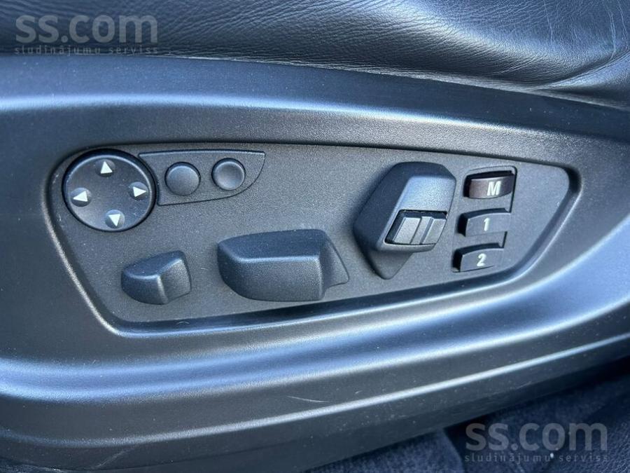 Melns BMW X5 2010 Rīga, ar dzinēja tilpumu 3.00 L un nobraukumu 279 tūkst. km par 10500 €, foto 18 vietnē AUTOMOTO.COM.LV