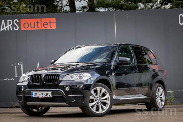 Melns BMW X5 2010 Rīga, ar dzinēja tilpumu 3.00 L un nobraukumu 394 tūkst. km par 7990 €, foto 1 vietnē AUTOMOTO.COM.LV