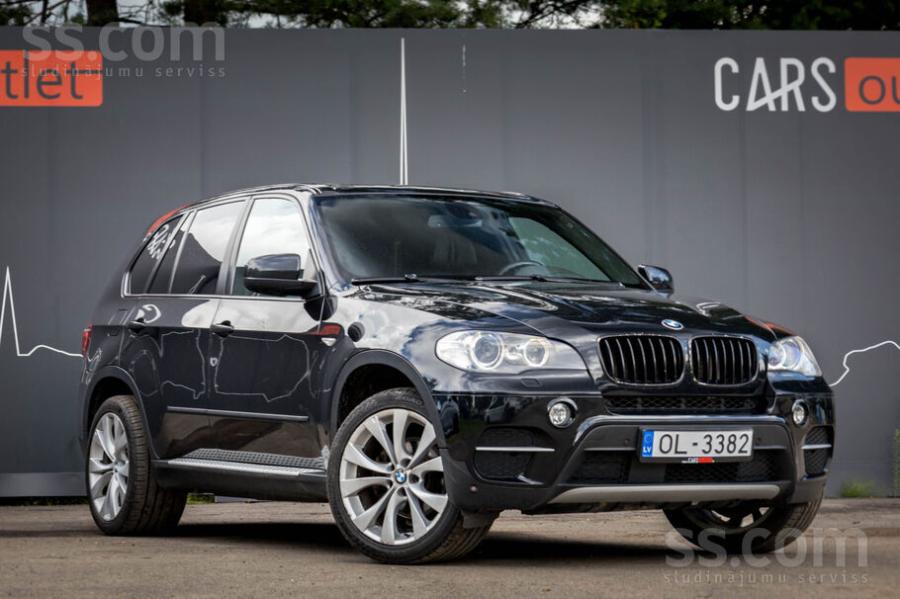 Melns BMW X5 2010 Rīga, ar dzinēja tilpumu 3.00 L un nobraukumu 394 tūkst. km par 7990 €, foto 4 vietnē AUTOMOTO.COM.LV