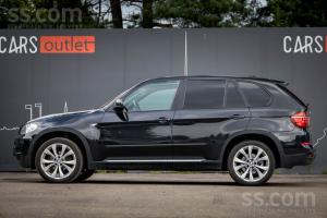 Melns BMW X5 2010 Rīga, ar dzinēja tilpumu 3.00 L un nobraukumu 394 tūkst. km par 7990 €, foto 6 vietnē AUTOMOTO.COM.LV