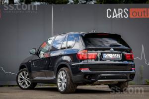 Melns BMW X5 2010 Rīga, ar dzinēja tilpumu 3.00 L un nobraukumu 394 tūkst. km par 7990 €, foto 7 vietnē AUTOMOTO.COM.LV