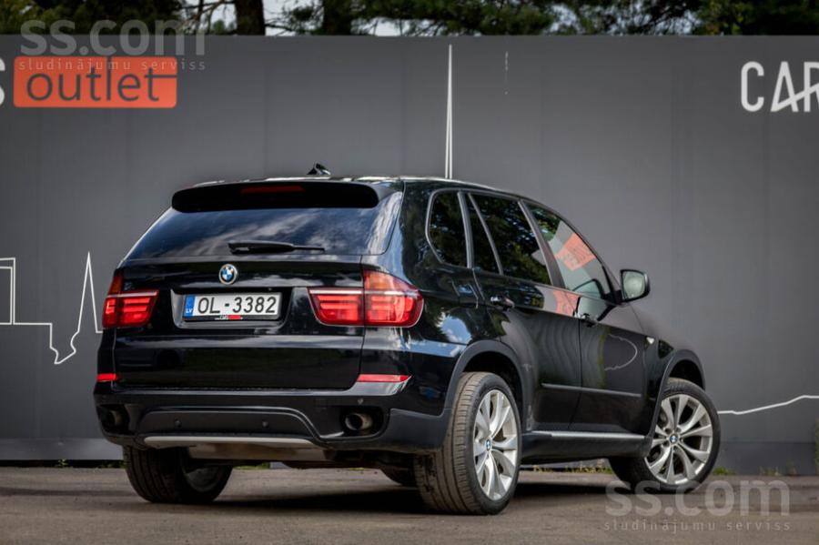 Melns BMW X5 2010 Rīga, ar dzinēja tilpumu 3.00 L un nobraukumu 394 tūkst. km par 7990 €, foto 9 vietnē AUTOMOTO.COM.LV