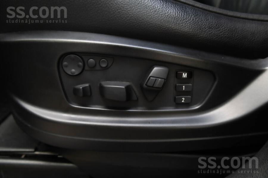 Melns BMW X5 2010 Rīga, ar dzinēja tilpumu 3.00 L un nobraukumu 394 tūkst. km par 7990 €, foto 14 vietnē AUTOMOTO.COM.LV