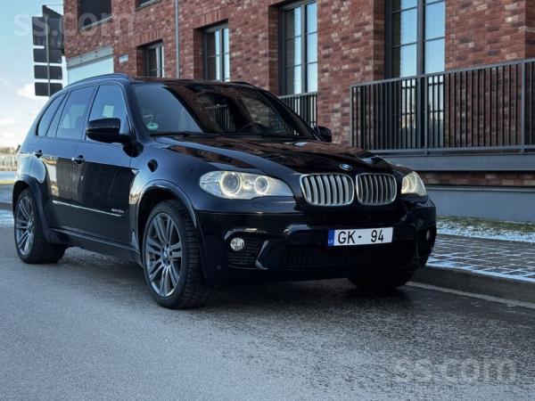 Melns BMW X5 2010 Rīga, ar dzinēja tilpumu 3.00 L un nobraukumu 270 tūkst. km par 10950 €, foto 8 vietnē AUTOMOTO.COM.LV
