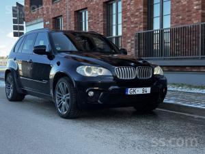 Melns BMW X5 2010 Rīga, ar dzinēja tilpumu 3.00 L un nobraukumu 270 tūkst. km par 10950 €, foto 8 vietnē AUTOMOTO.COM.LV