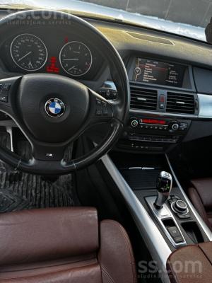 Melns BMW X5 2010 Rīga, ar dzinēja tilpumu 3.00 L un nobraukumu 270 tūkst. km par 10950 €, foto 9 vietnē AUTOMOTO.COM.LV