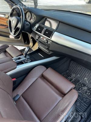 Melns BMW X5 2010 Rīga, ar dzinēja tilpumu 3.00 L un nobraukumu 270 tūkst. km par 10950 €, foto 10 vietnē AUTOMOTO.COM.LV