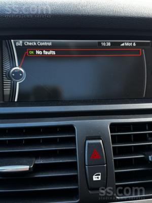 Melns BMW X5 2010 Rīga, ar dzinēja tilpumu 3.00 L un nobraukumu 270 tūkst. km par 10950 €, foto 15 vietnē AUTOMOTO.COM.LV