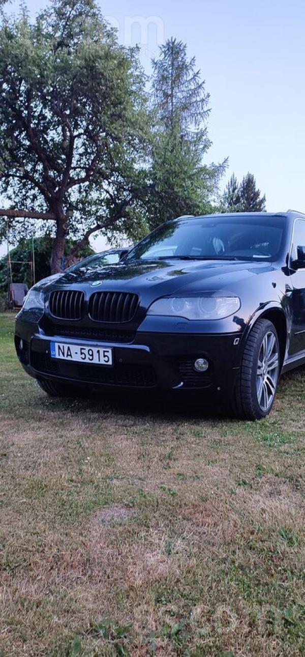 Melns BMW X5 2011 Rīga, ar dzinēja tilpumu 3.00 L un nobraukumu 250 tūkst. km par 11000 €, foto 3 vietnē AUTOMOTO.COM.LV