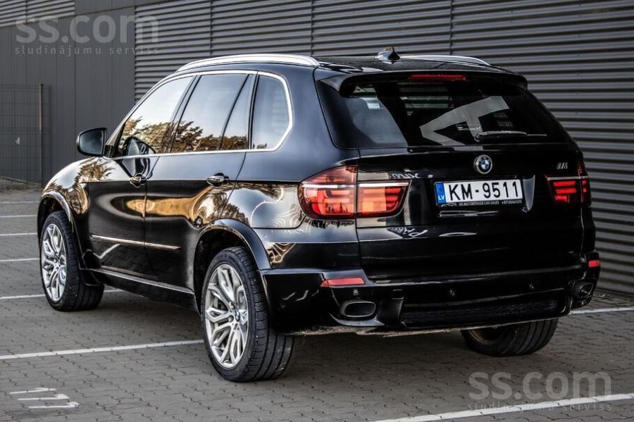 Melns BMW X5 2011 Rīga, ar dzinēja tilpumu 3.00 L un nobraukumu 168 tūkst. km par 13990 €, foto 2 vietnē AUTOMOTO.COM.LV