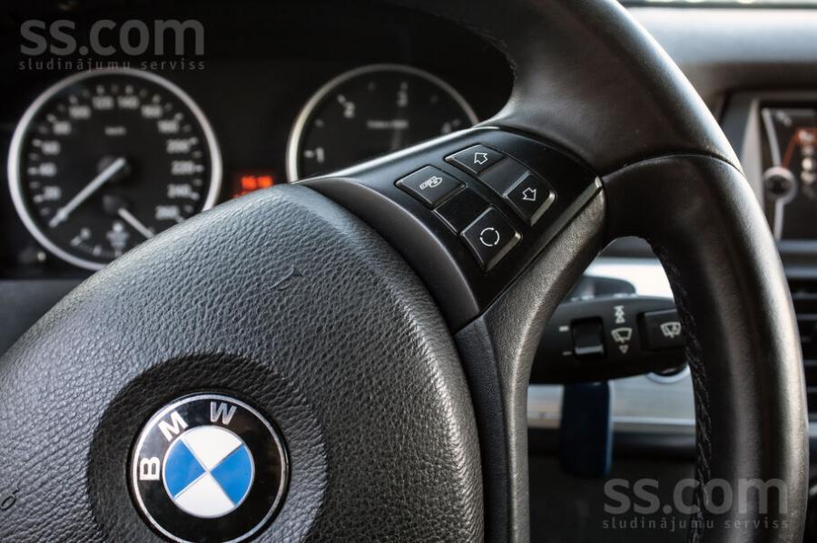 Melns BMW X5 2011 Rīga, ar dzinēja tilpumu 3.00 L un nobraukumu 168 tūkst. km par 13990 €, foto 15 vietnē AUTOMOTO.COM.LV